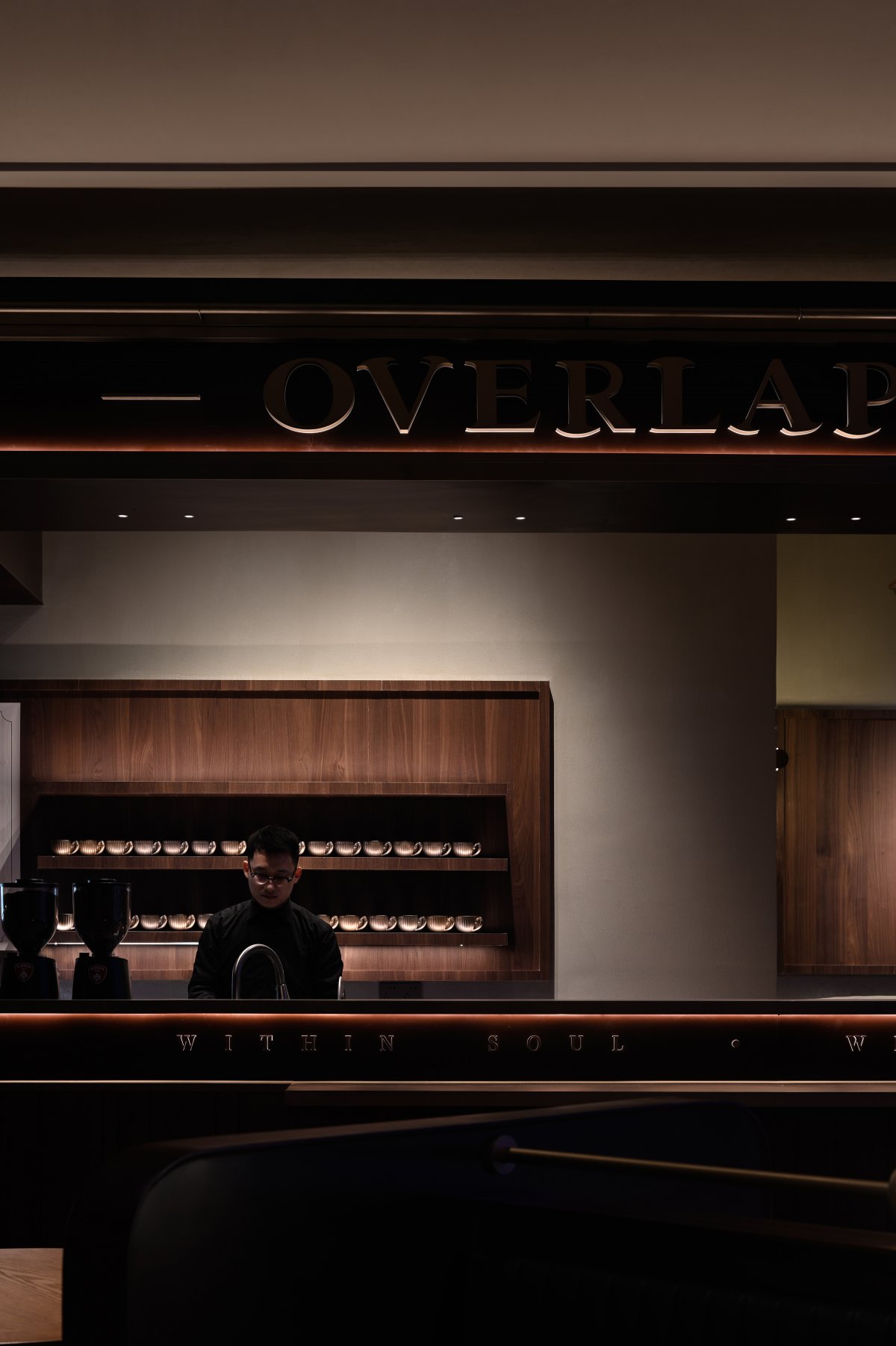 YinjiSpace - MET Creative Brand x OVERLAPS Restaurant